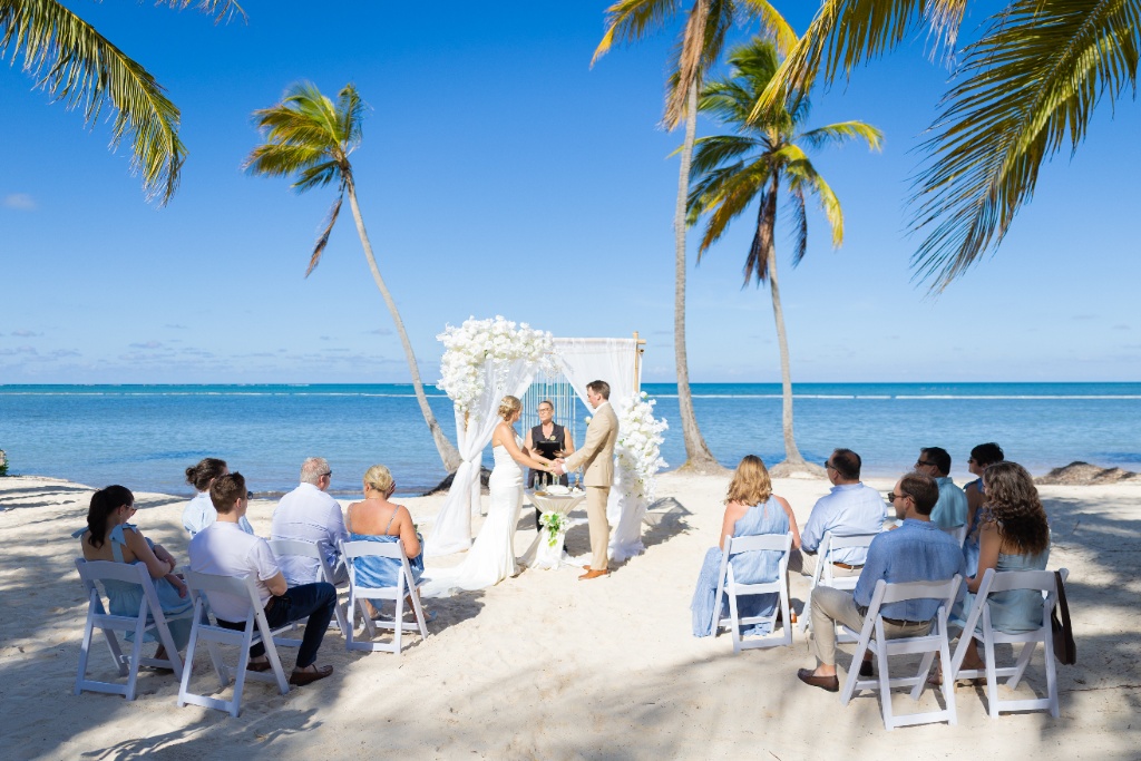 Elopement in Punta Cana – Marissa & Nick’s Love Story